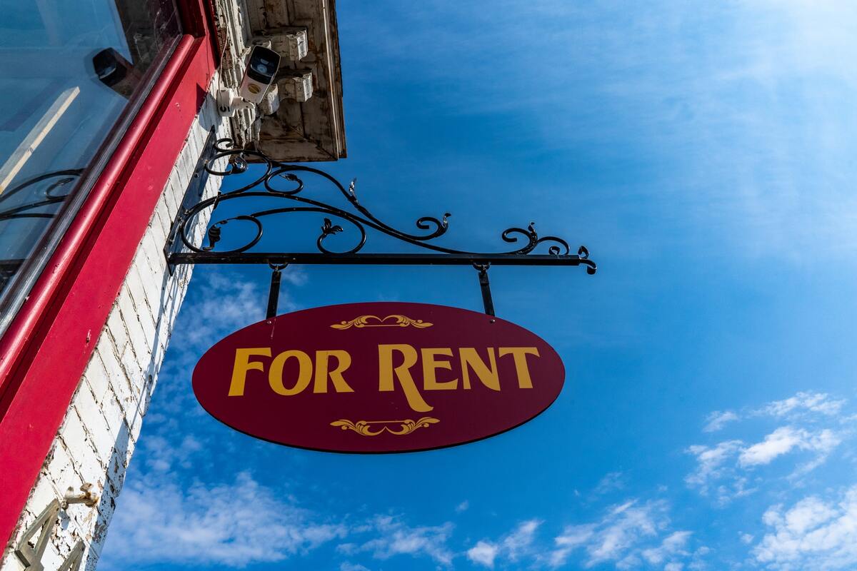 15 Certified Ways To Show Proof Of Income Landlords Want To See