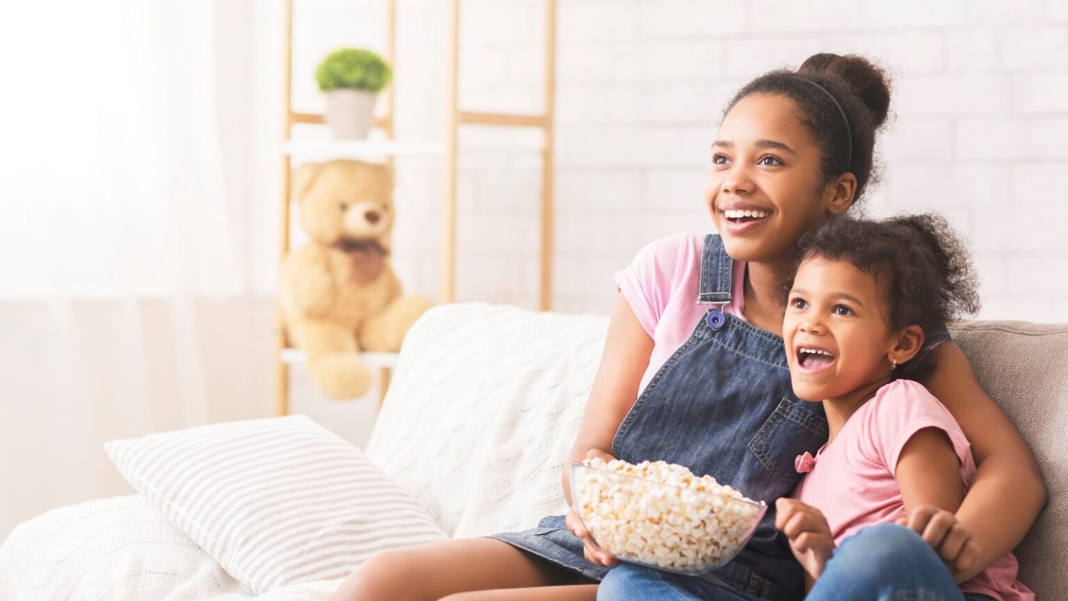 12 House Rules Only Strict Parents Had