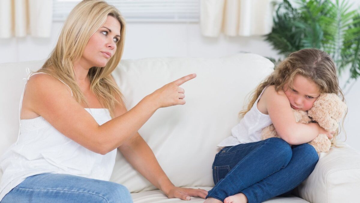 12 "Outdated" Parenting Trends That Are Making Kids Miserable