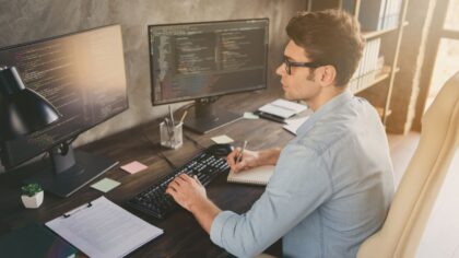 6 Best Steam Coding Games for New Programmers