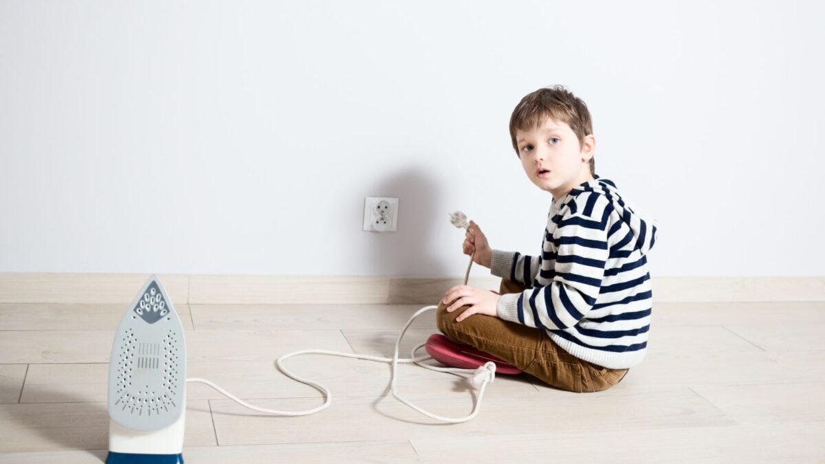 12 Things Kids Do That They Don't Realize Is Dangerous